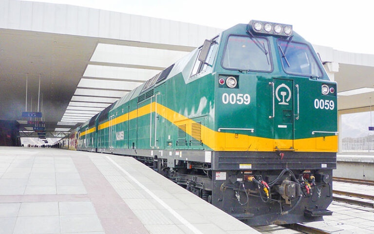 Scenic Rail Journeys: Exploring the World’s Best Train Routes