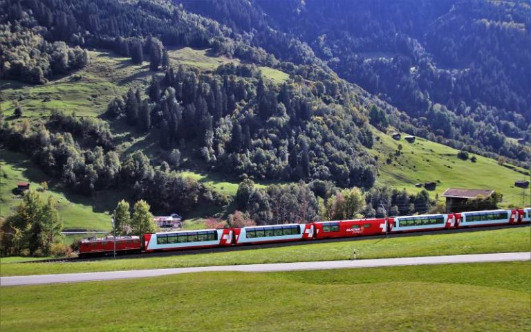 Switzerland in September: Weather, Best Places to Visit, and Festivals 2026