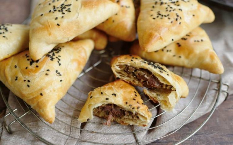 A Food Lover’s Guide to Almaty: Traditional Kazakh Dishes You Must Try