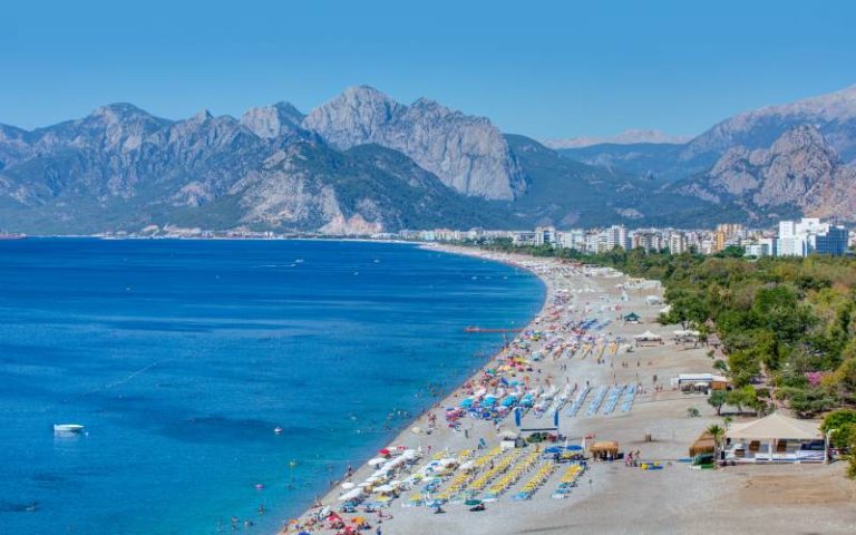 A Complete Guide for Visiting Turkey in December