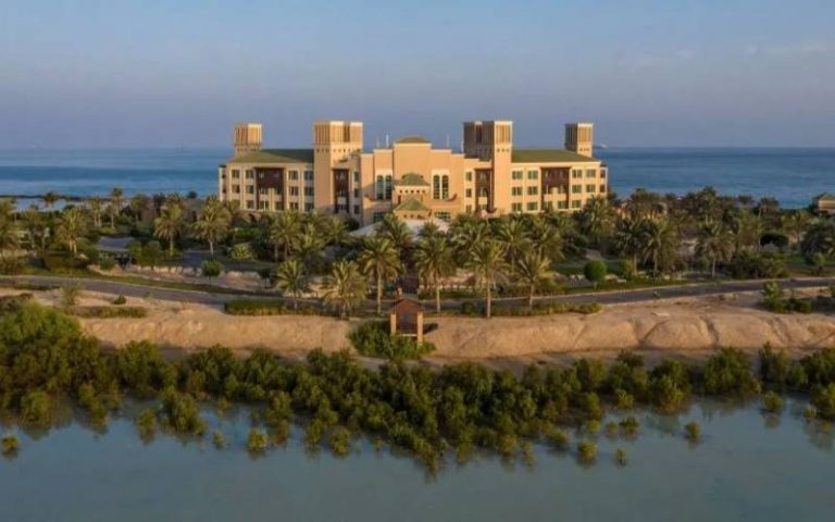 Sir Bani Yas Island Detail Guide: How to Reach, Things to Do, Entry Fee ...