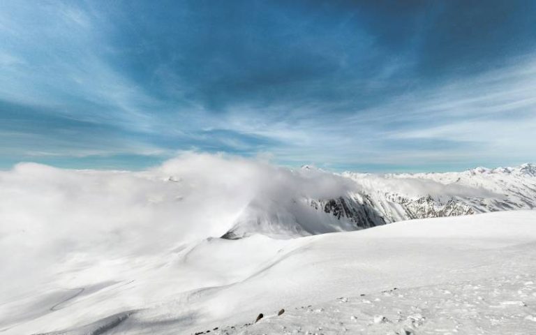 Discover Georgia in December: Weather, Festivals, and Travel Tips